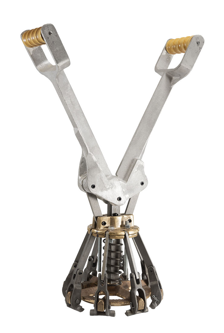 6-1/2" - 8 Lug Manual Closing Tool (Brass/Spark Resistant) — Grotnes
